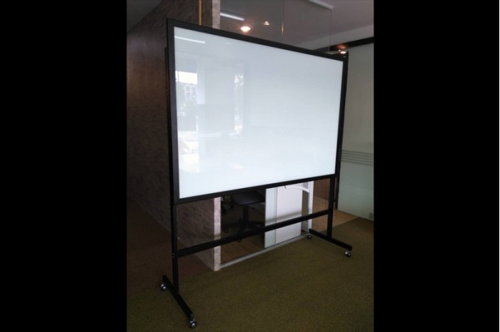 Movable Glass Board c/w P.Coat Metal Roller Rack - Non Magnetic ...